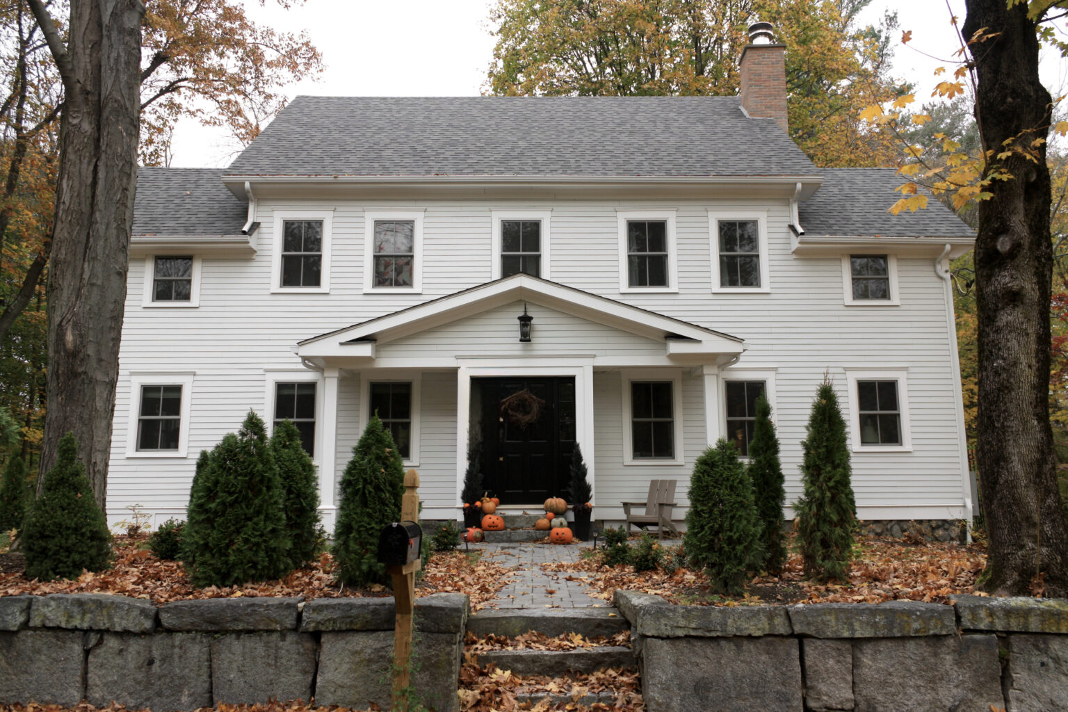 Rebuilding a 200-Year-Old Colonial Home: A Home Tour with Dava of @Wool ...